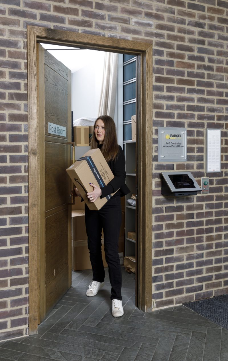 Parcel SafePlace by ASK4 | Smart Parcel Management